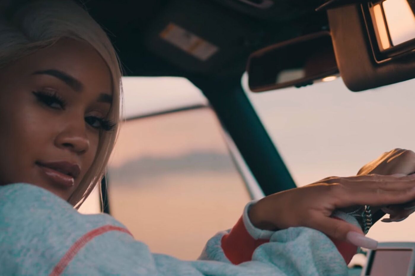 The Ultimate Tour Bus Driver Career Guide - Yellowbrick