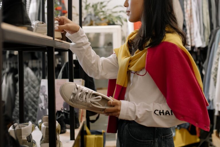 Venturing the Sneaker Resale Business Strategy - Yellowbrick