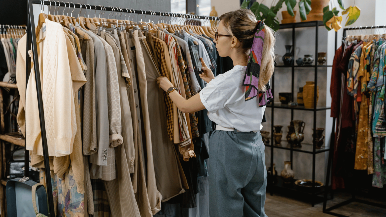 Top Entry Level Fashion Design Jobs for Aspiring Designers